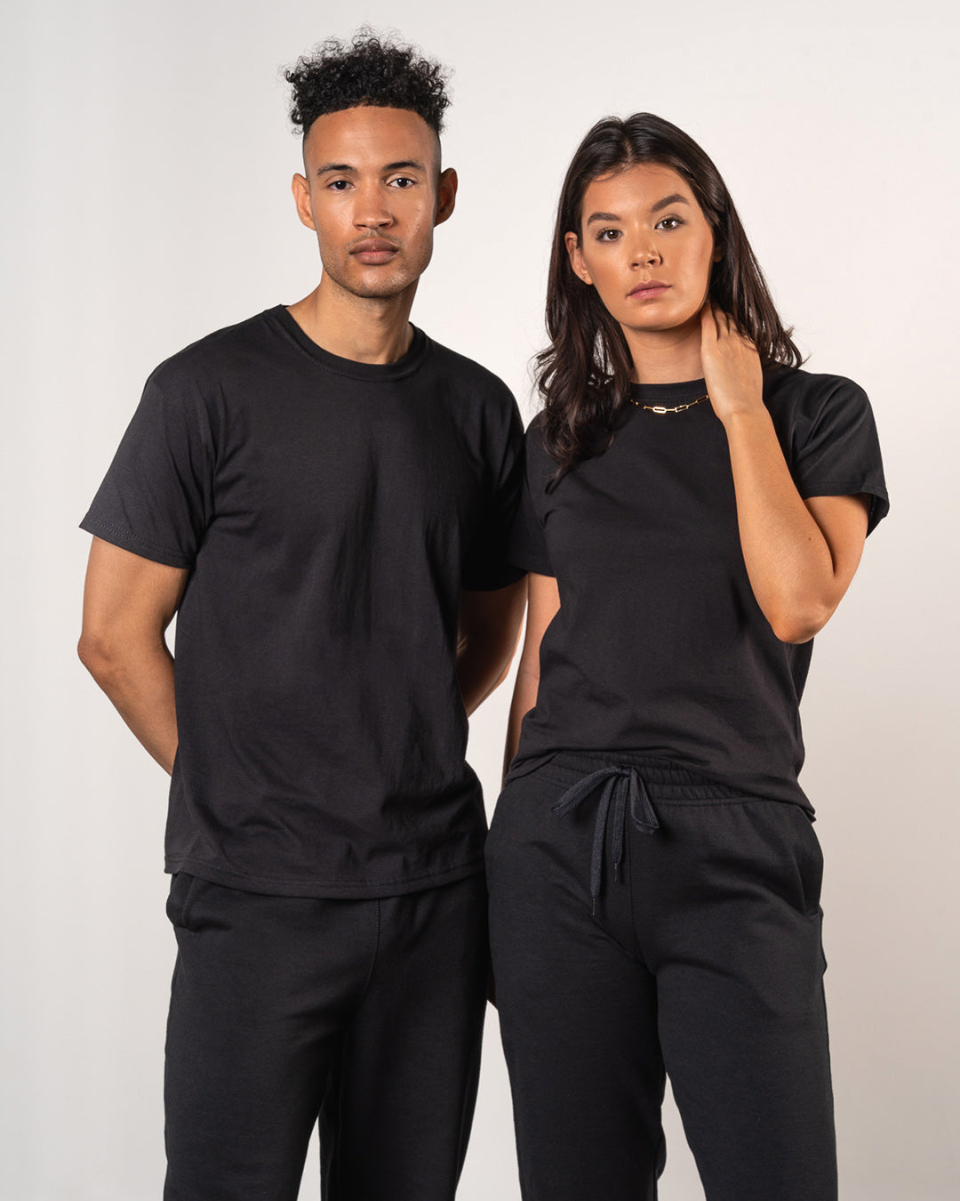 BASICS TEE – Genflow Drops